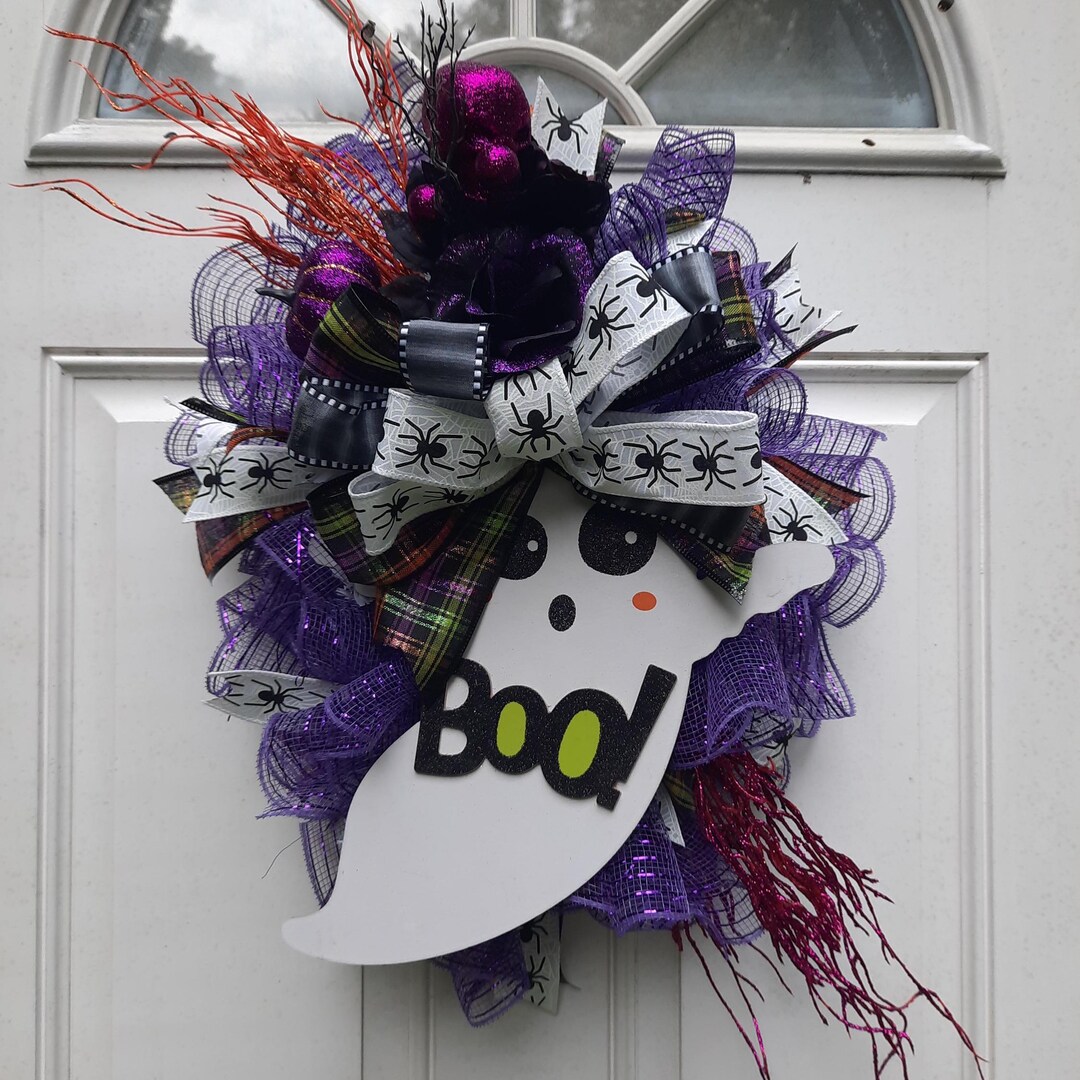 Ghost Swag Wreath for Front Door - Etsy