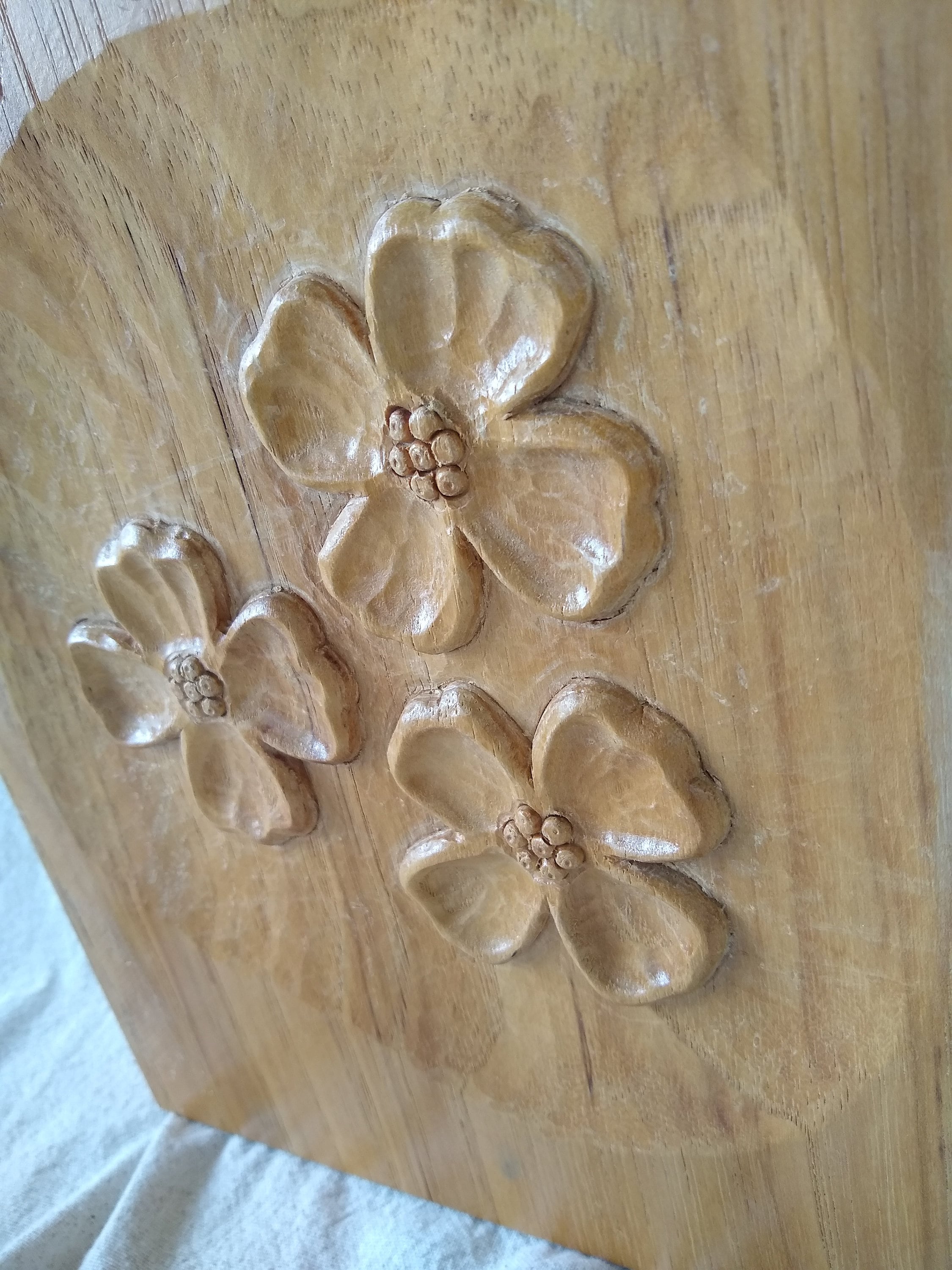 Simple Wood Sculpture