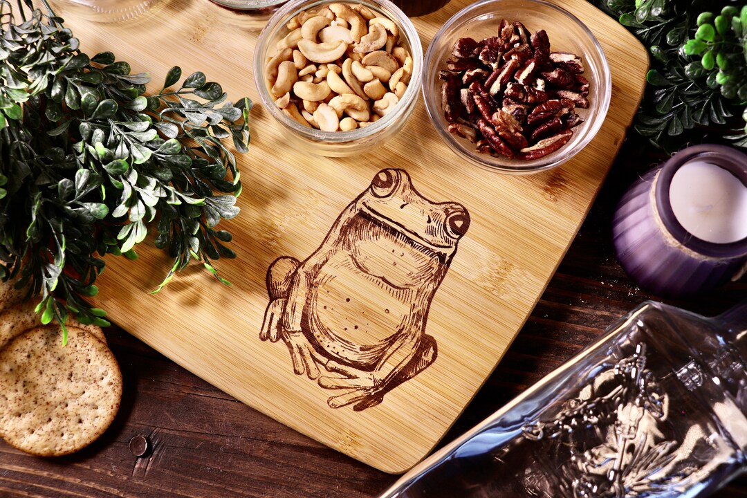 Frog Toad Nature Cute Bamboo Cutting Serving Chopping Charcuterie Board ...