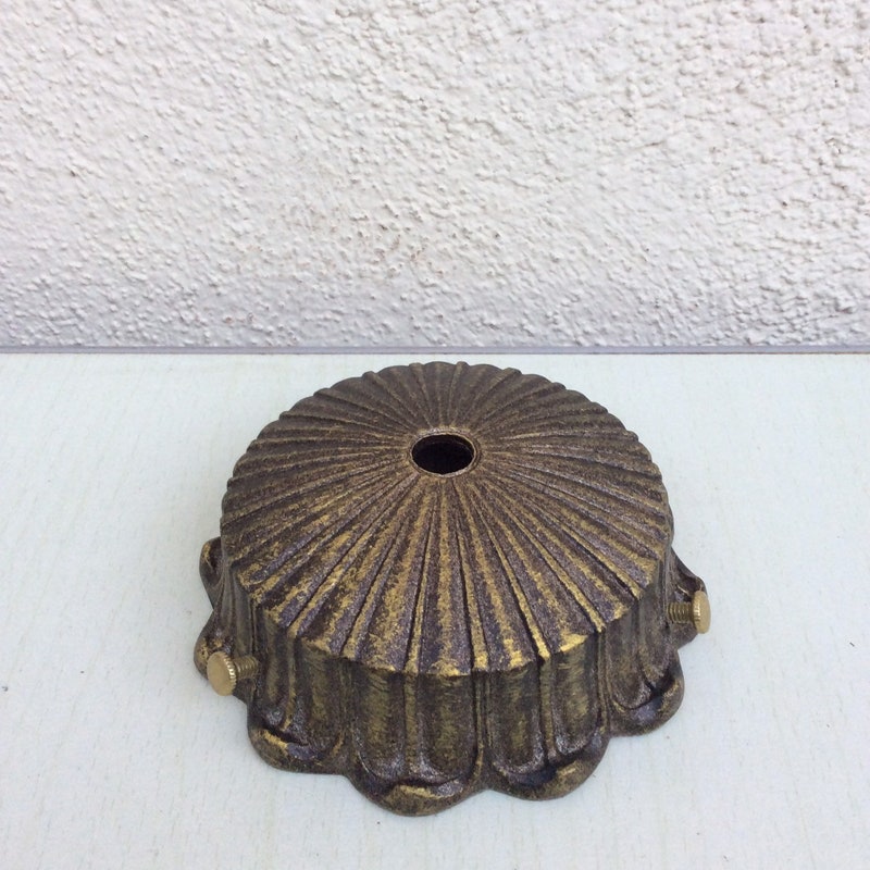 Antique Lamp Shade Holder - Etsy