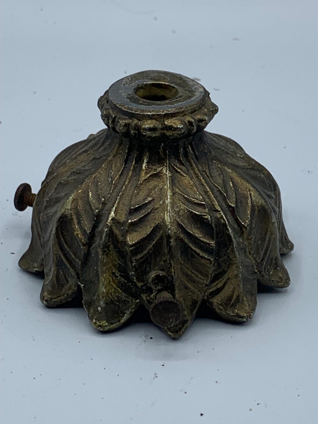 2-1/4vintage Cast Zinc Lamp Shade Holder Used - Etsy