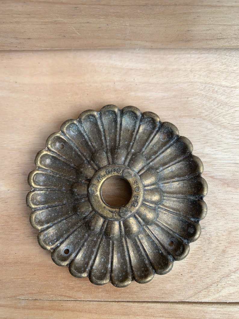 Vintage Pot Metal Lamp Bobeche ( Used) - Etsy