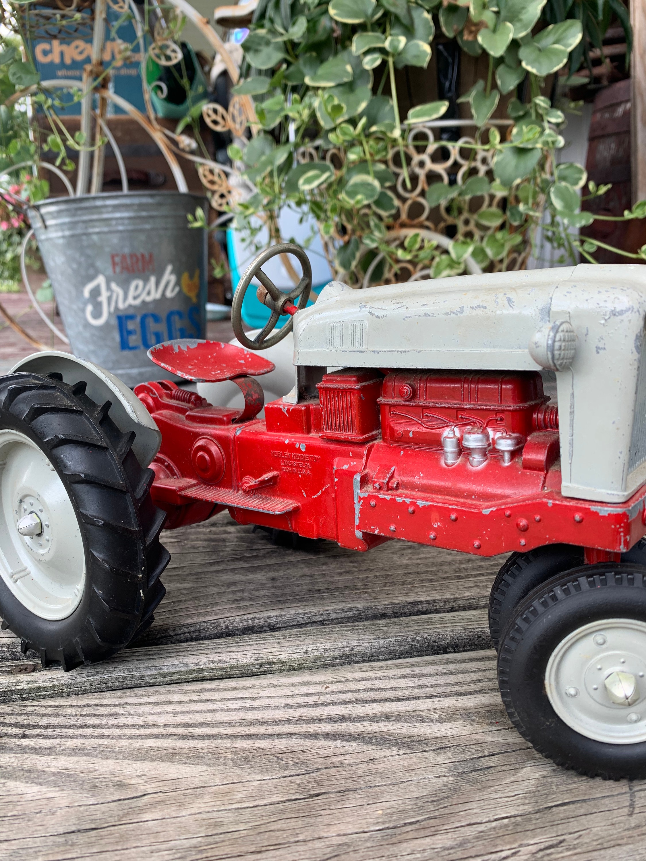1950’s Hubley Die Cast Farm Tractor - Etsy