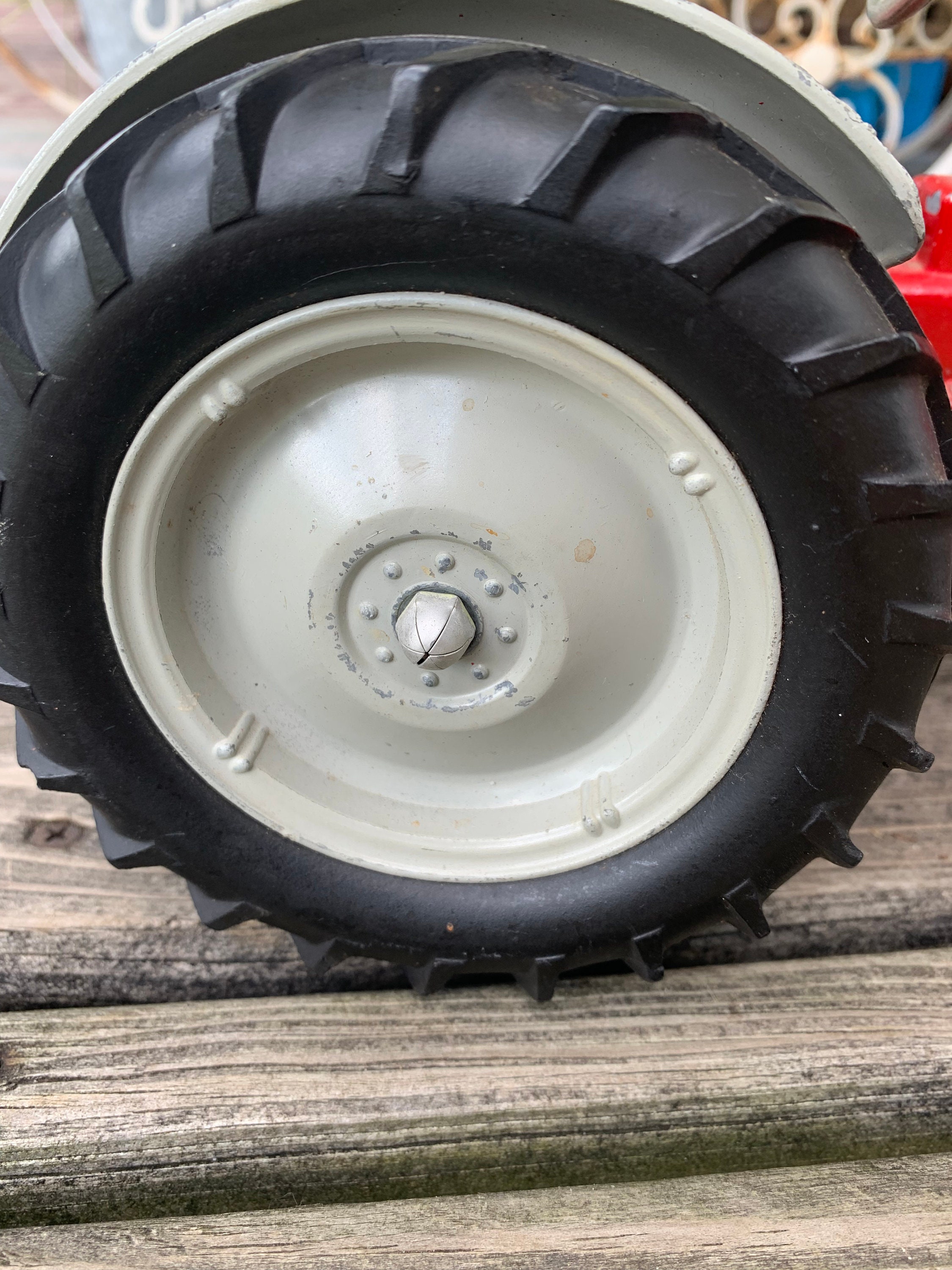1950’s Hubley Die Cast Farm Tractor - Etsy