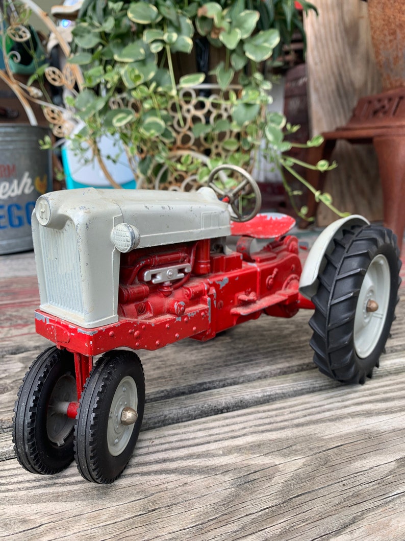1950’s Hubley Die Cast Farm Tractor - Etsy
