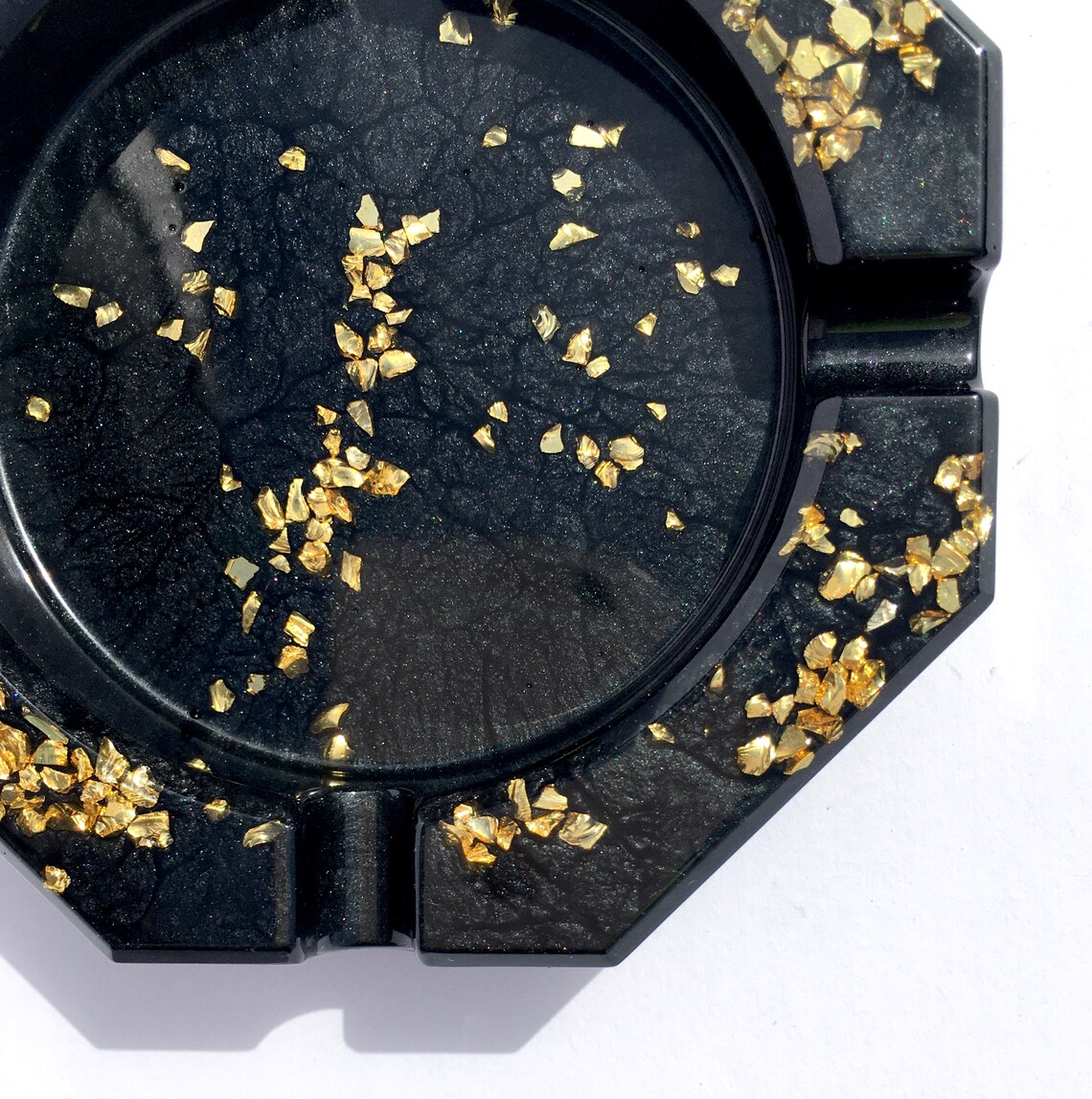 Ashtray Handmade Ashtray Black and Gold Ashtray Resin - Etsy.de