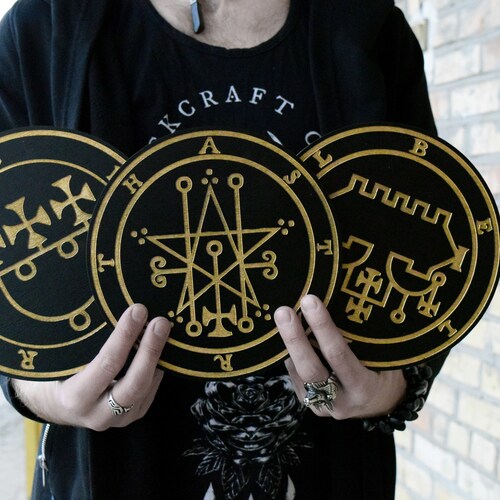 Any Sigils Demons Ars Goetia 72 Goetic Demons Wooden Altar - Etsy