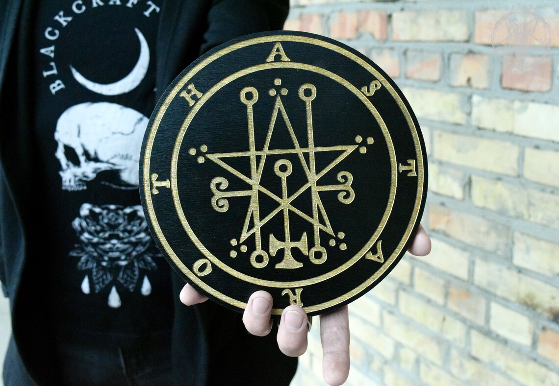 Sigil Astaroth Demon Ars Goetia Wooden Altar Pentacle - Etsy