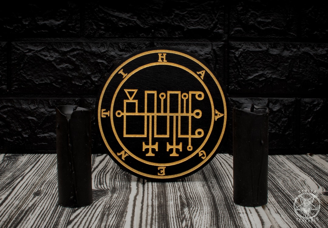 HAAGENTI (BASTET) - Wooden Altar Pentacle - Etsy