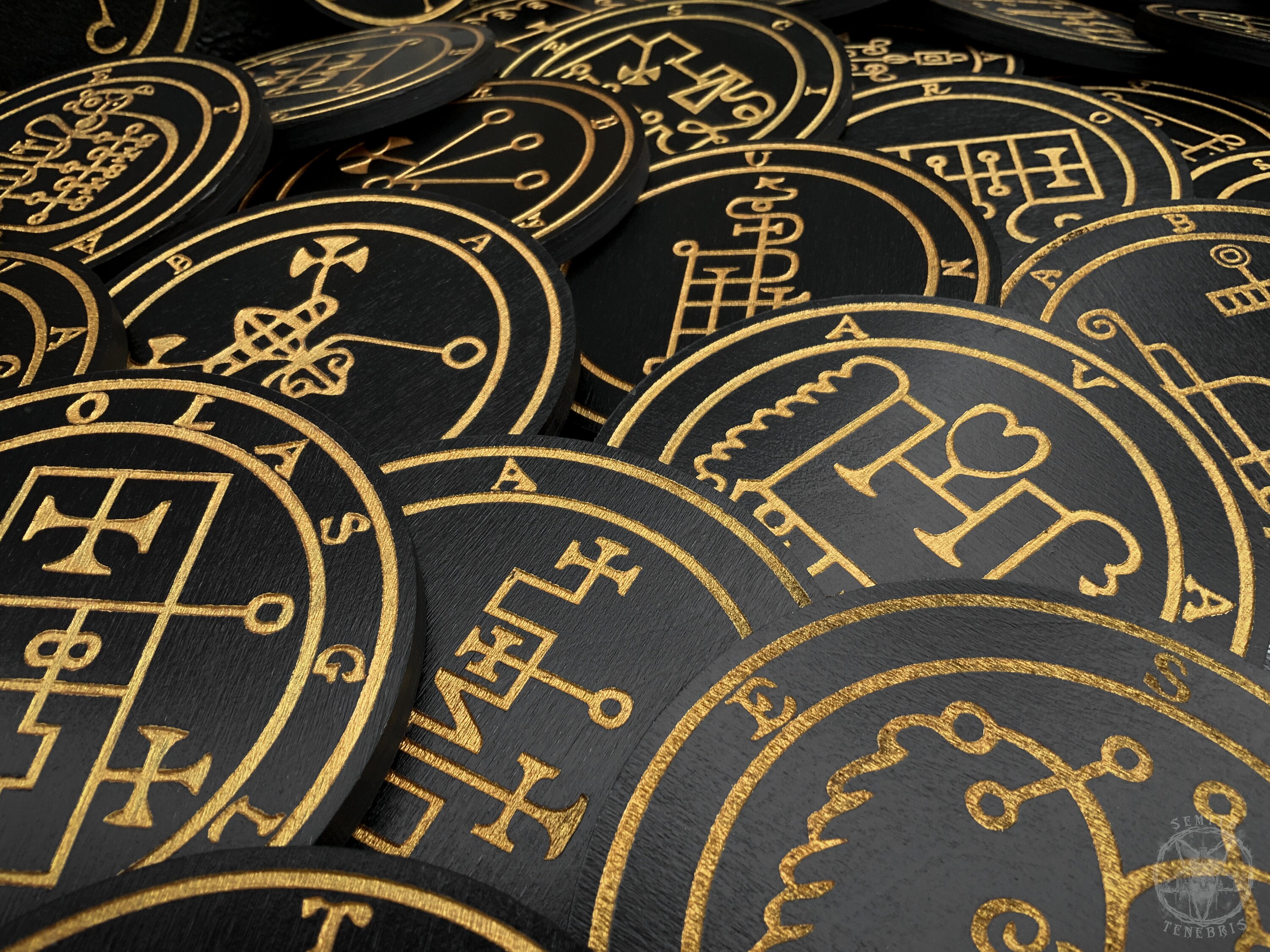 All 72 Goetia Demons Wooden Altar Pentacles - Etsy