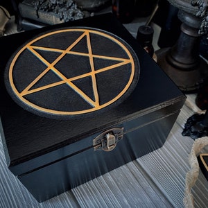 Wooden Box Pentagram | Black & Gold - Etsy