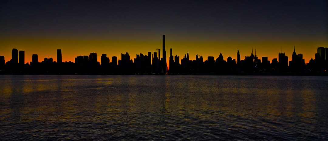 A High Quality Panoramic Print or Canvas of Midtown Manhattan's ...