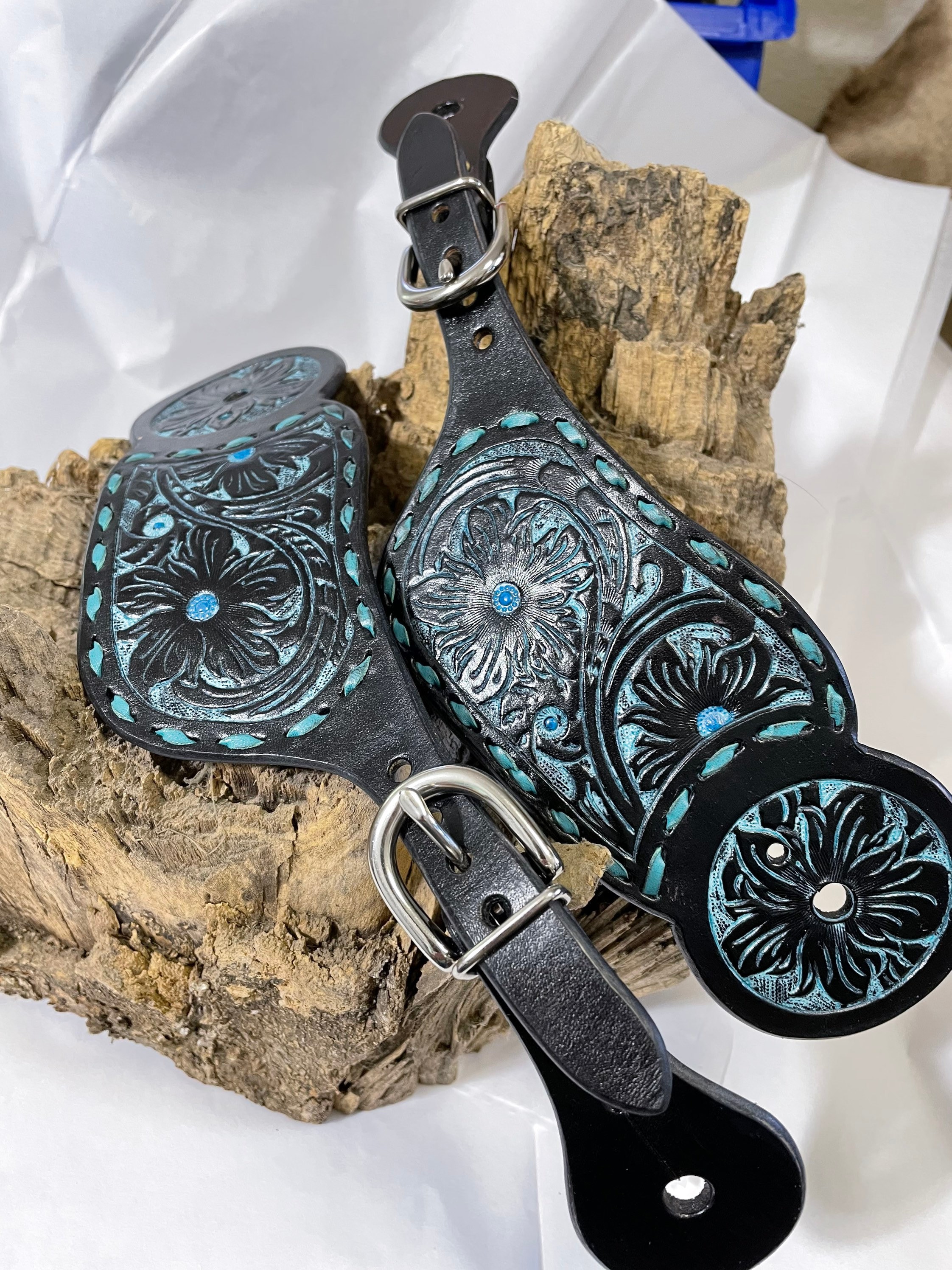 Handcrafted Leather Spur Straps - Etsy
