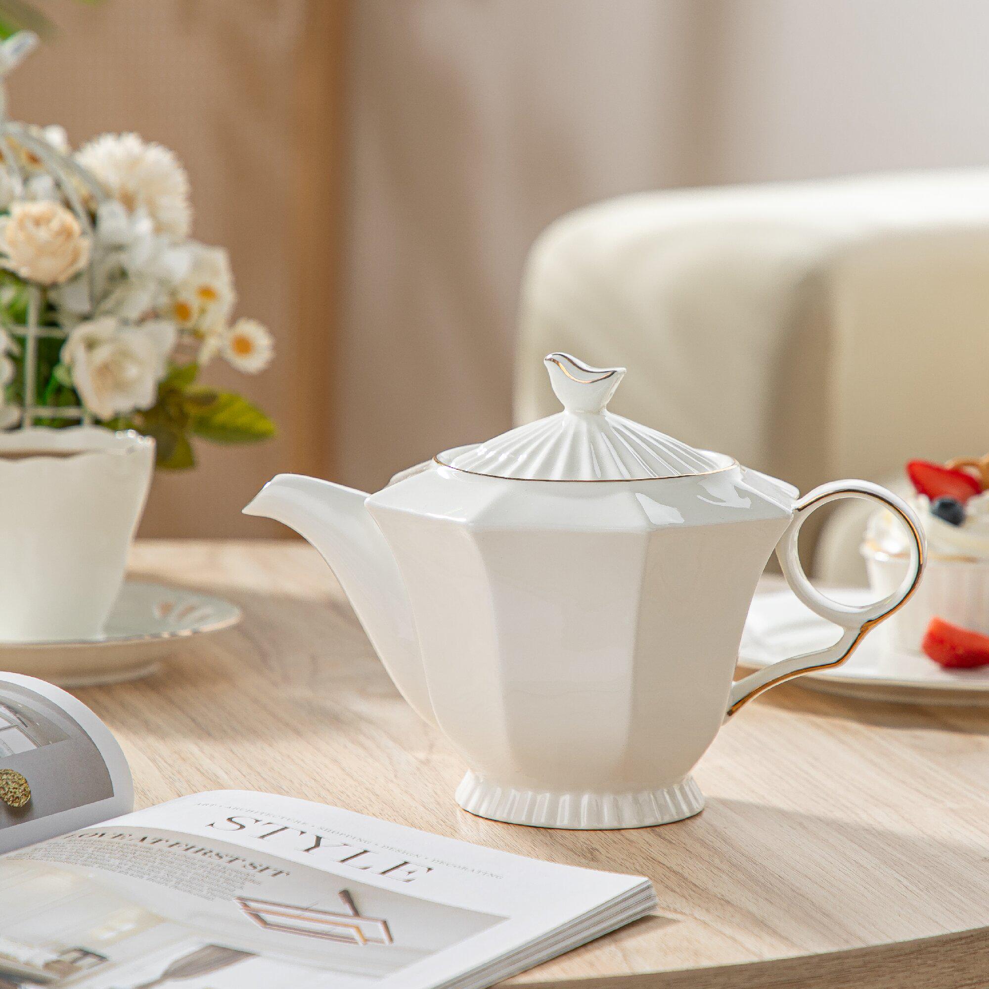 Pacifica Teatime Porcelain Teapot With Gold Trim - 25 Oz, Lightweight ...