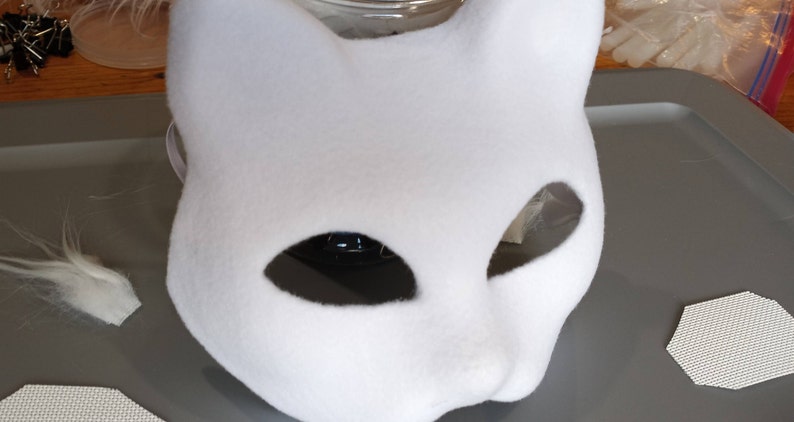 Therian Big Eyes Mask Kit - Etsy