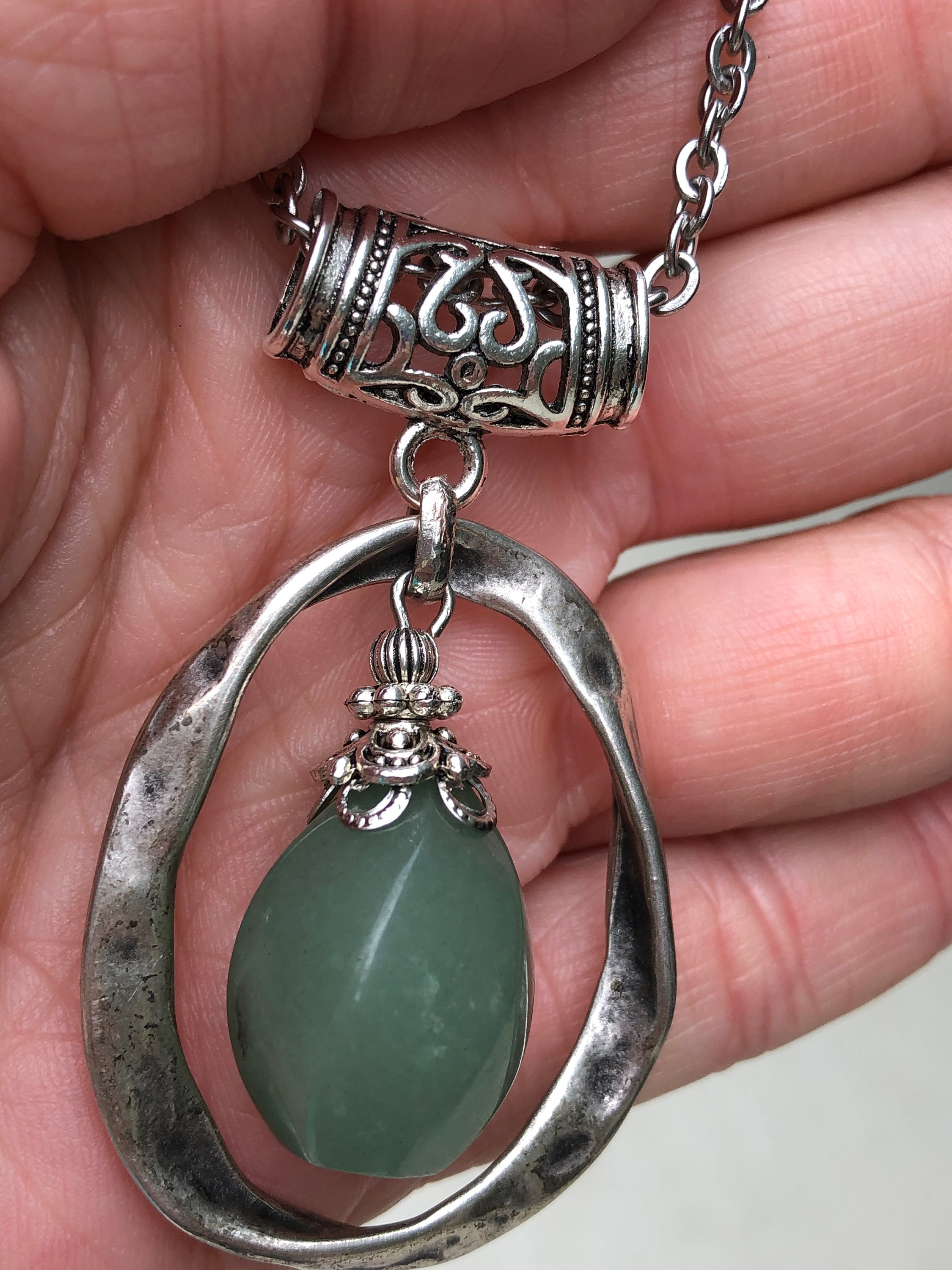 Collar de jade verde colgante de jade verde colgante de - Etsy España