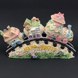 Vintage Happy Easter Train Décor - Etsy