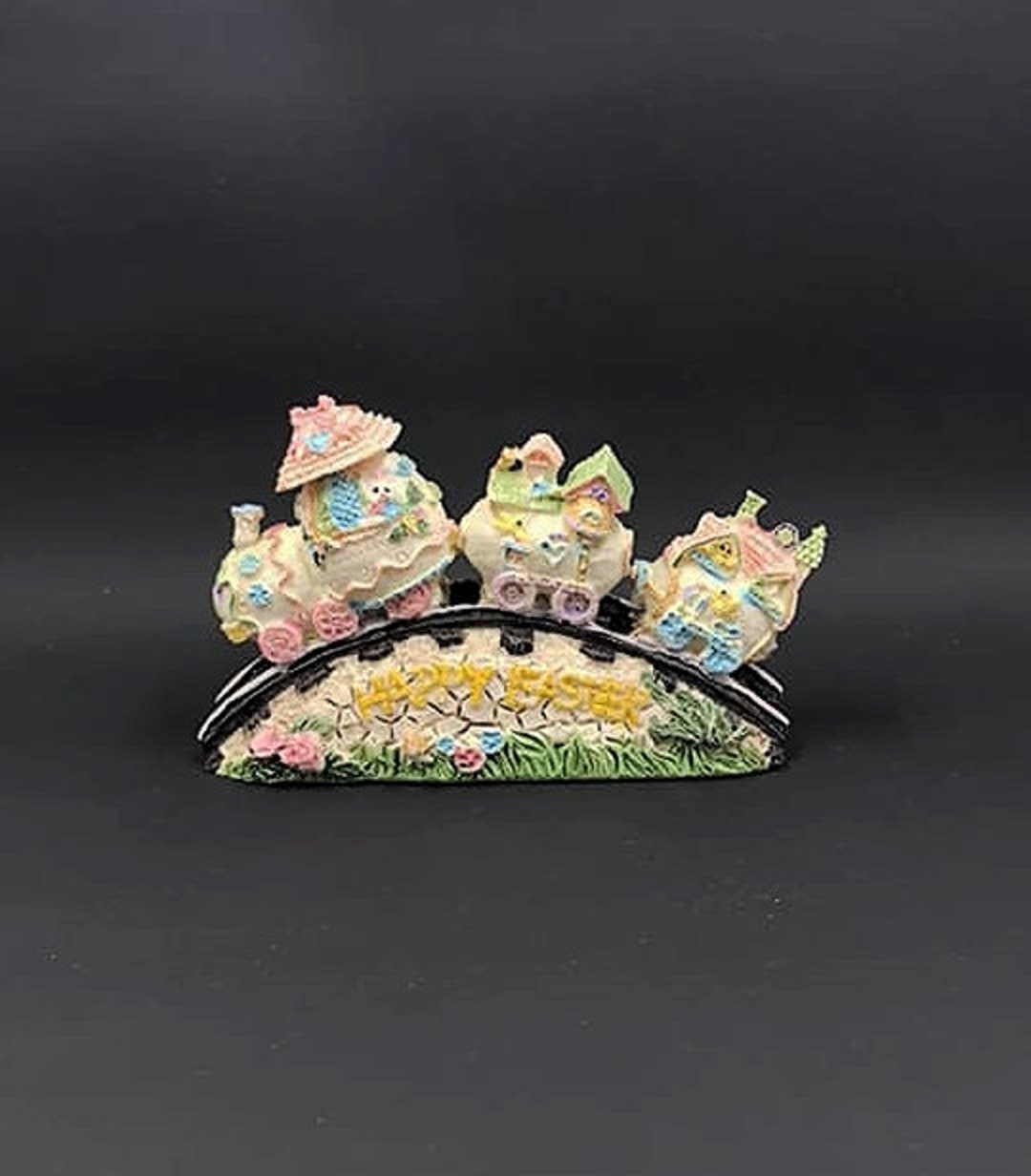 Vintage Happy Easter Train Décor - Etsy