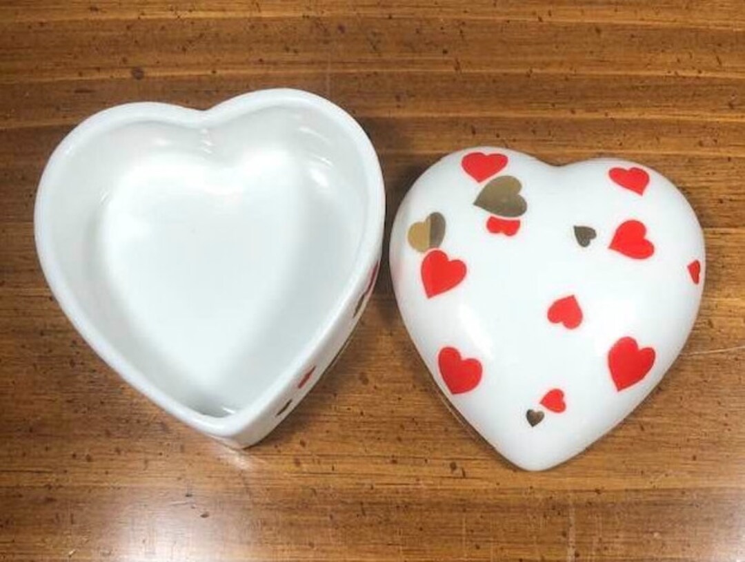 Lefton Heart Trinket Box - Sweetheart Keepsake - Porcelain Jewelry Box ...