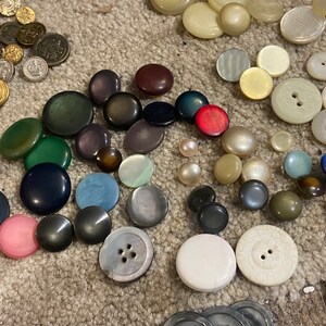 400+ Vintage & Antique Sewing Buttons Collection- Bakelite Pearls ...