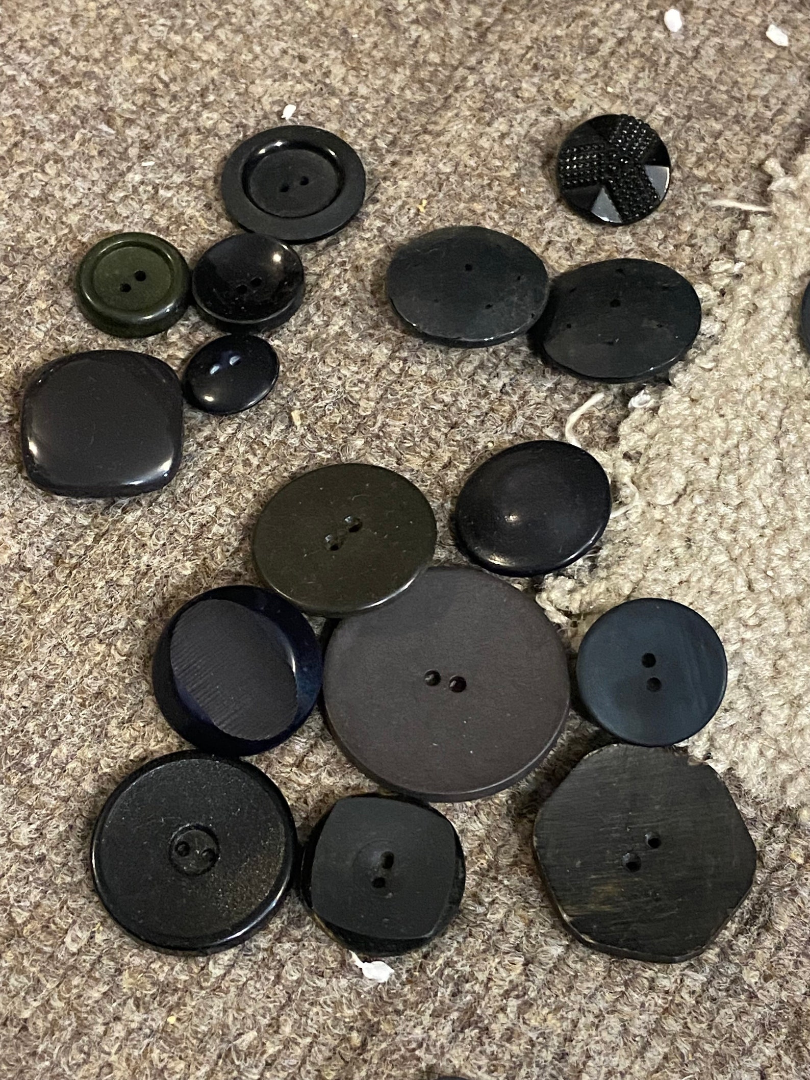 400+ Vintage & Antique Sewing Buttons Collection- Bakelite Pearls ...