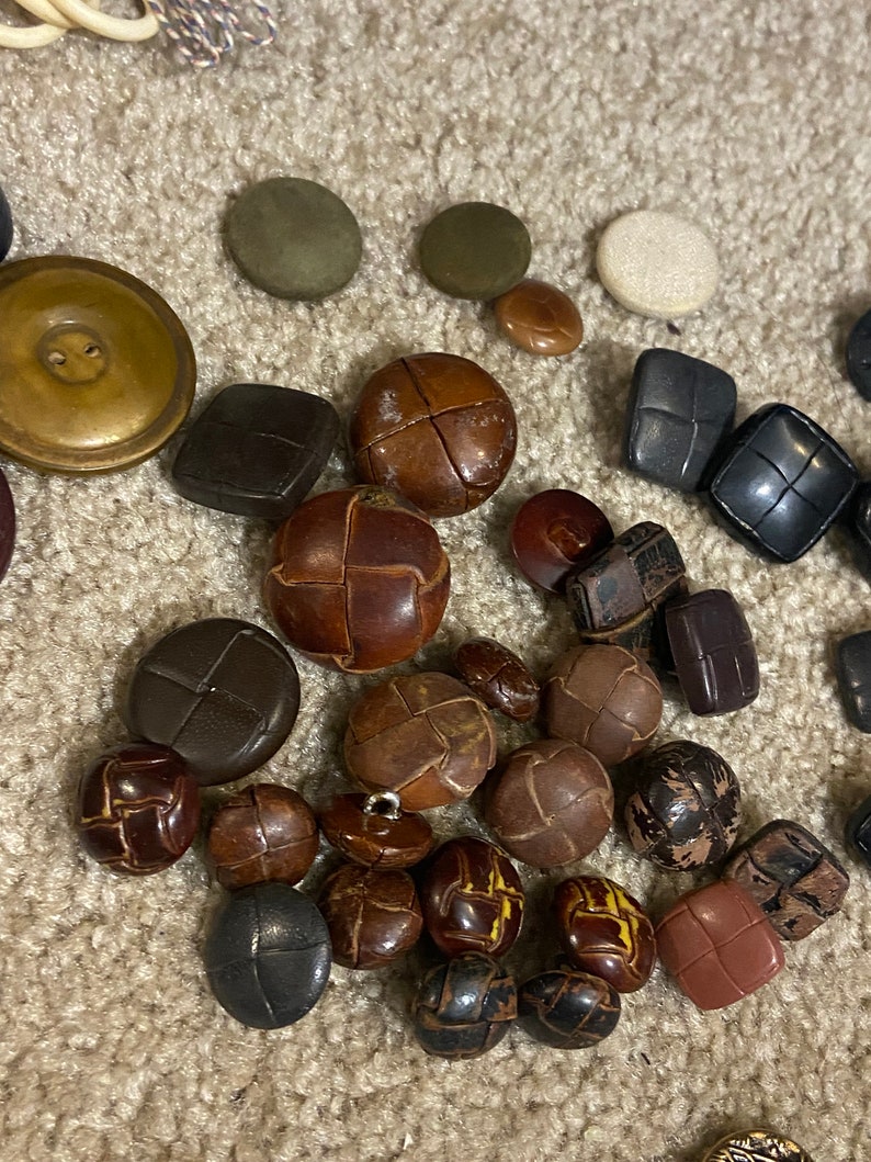 400+ Vintage & Antique Sewing Buttons Collection- Bakelite Pearls ...
