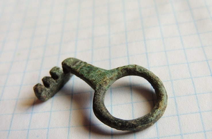 Ancient Rome Key Ring 1-3 Century Roman Empire - Etsy