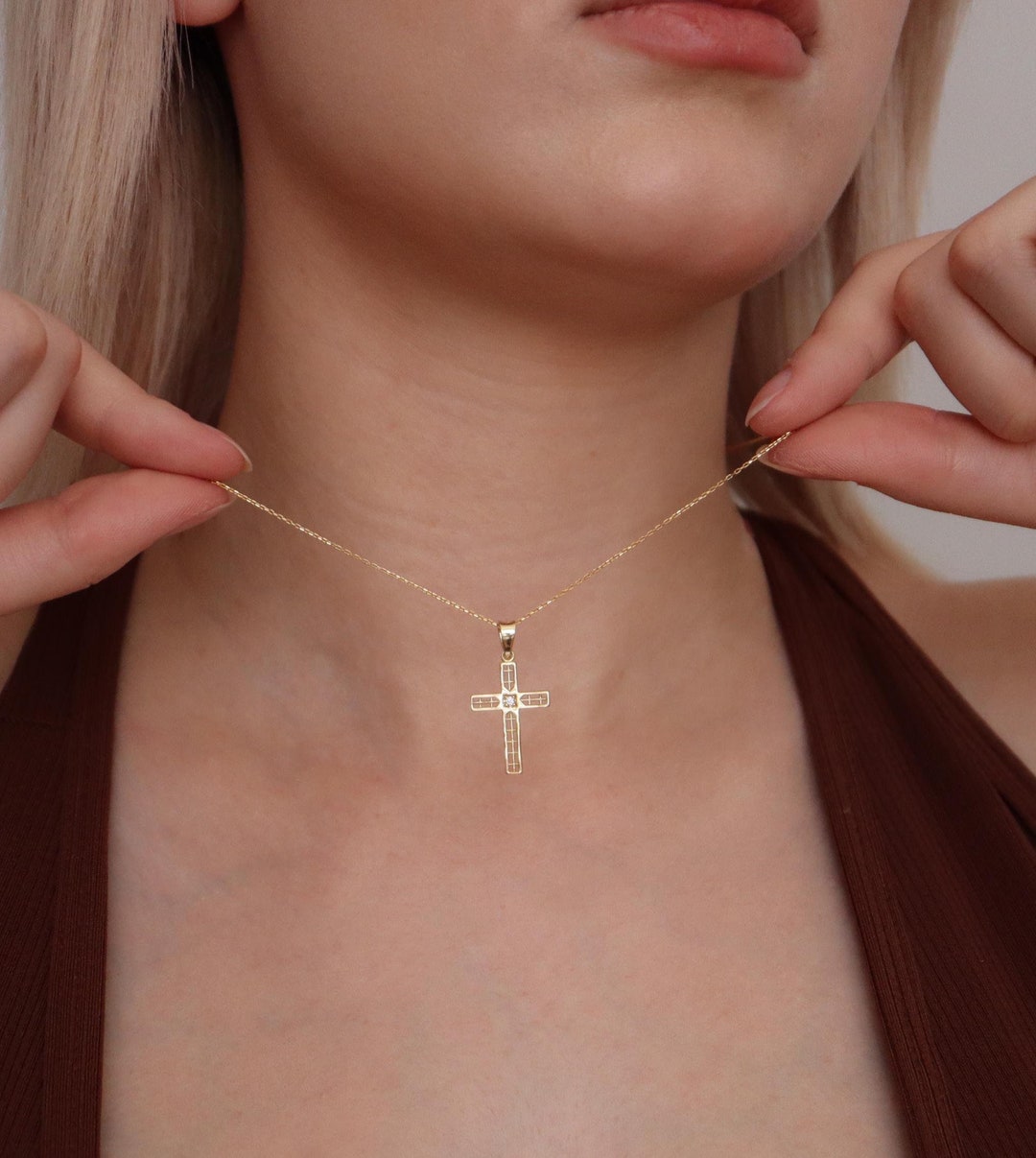 14K Gold Cross Pendant, Modern Cross Necklace, Dainty Gold Chain ...