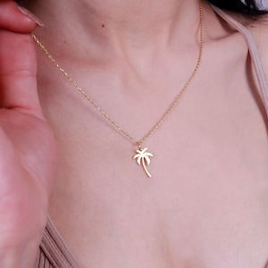 14K Solid Gold Palm Tree Necklace, Real Gold Dainty Palm Pendant, Palm ...