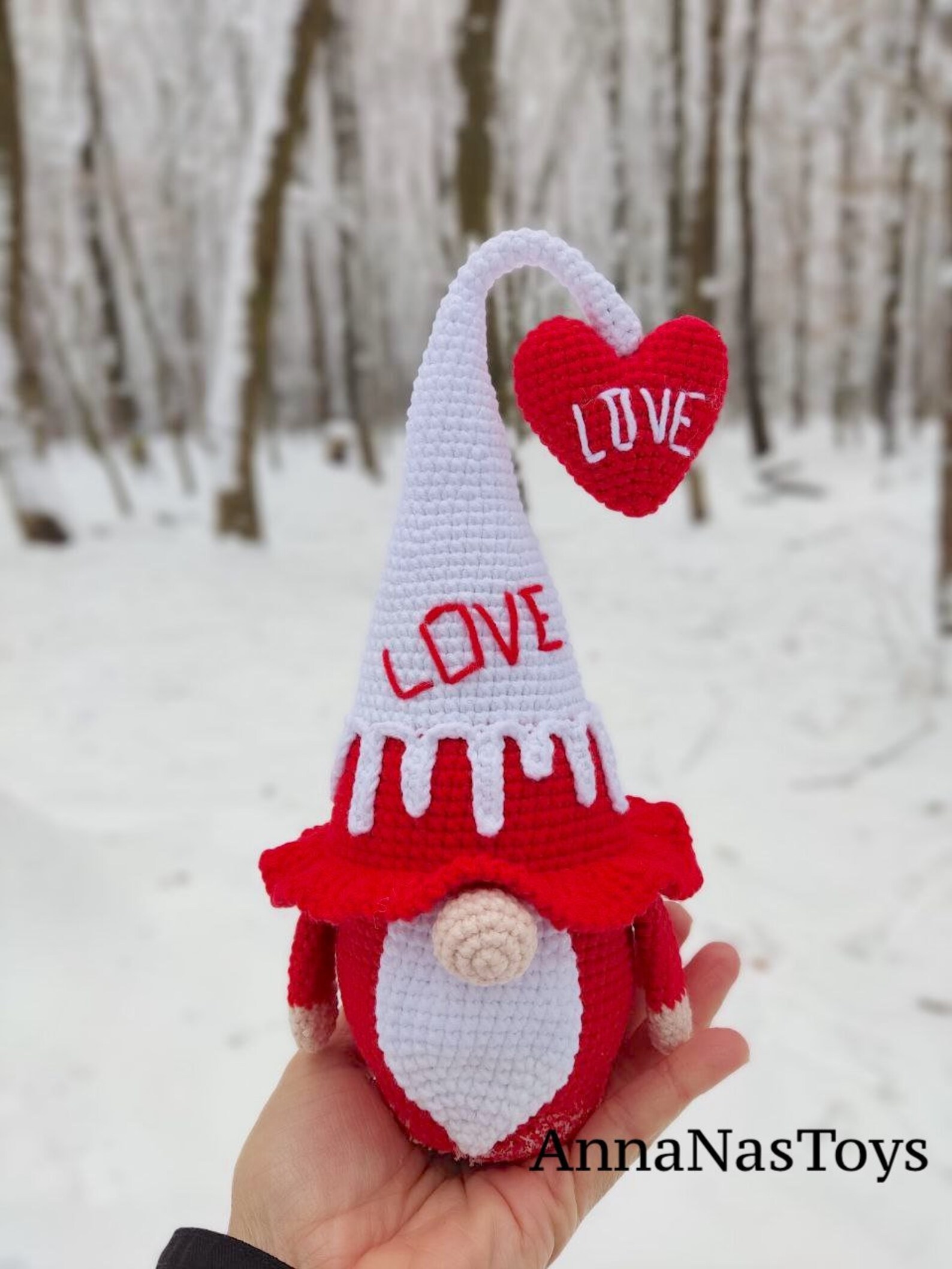 Gnome Valentin and Valentinka, Valentines Day Gnome Crochet Pattern ...