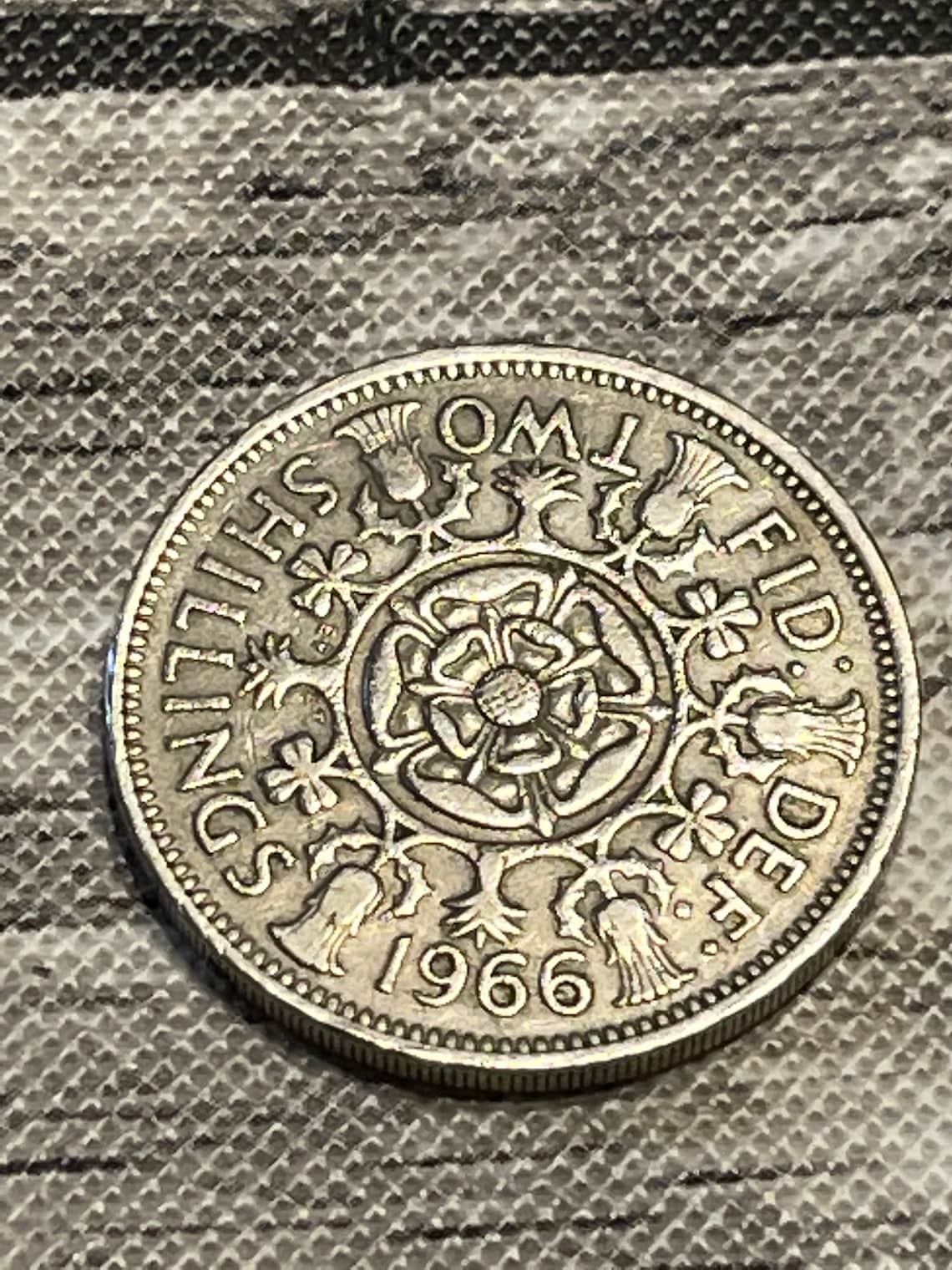 1966 Dei Gratia Regina Elizabeth II Two Shillings Coin | Etsy