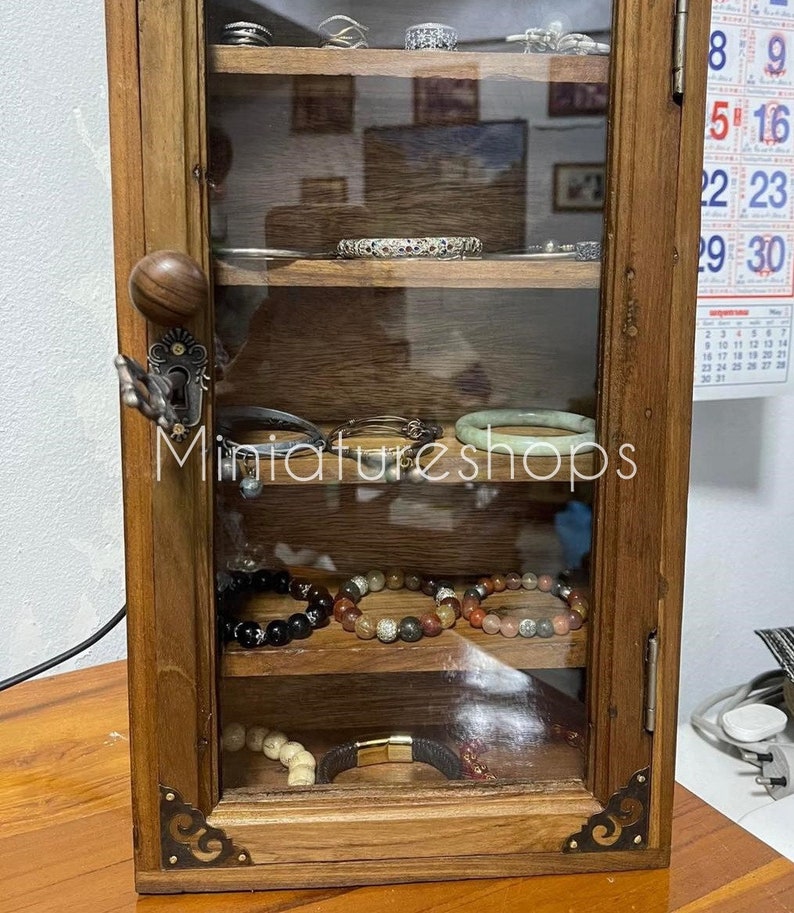 Small Wall Curio Cabinet 1 Door 5 Shelves Glass Display Case Hung on ...