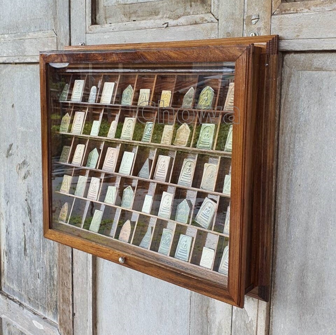 Wall Mounted Box Compartment 50 Slot Shadow Box Wood Display Wall Hang ...