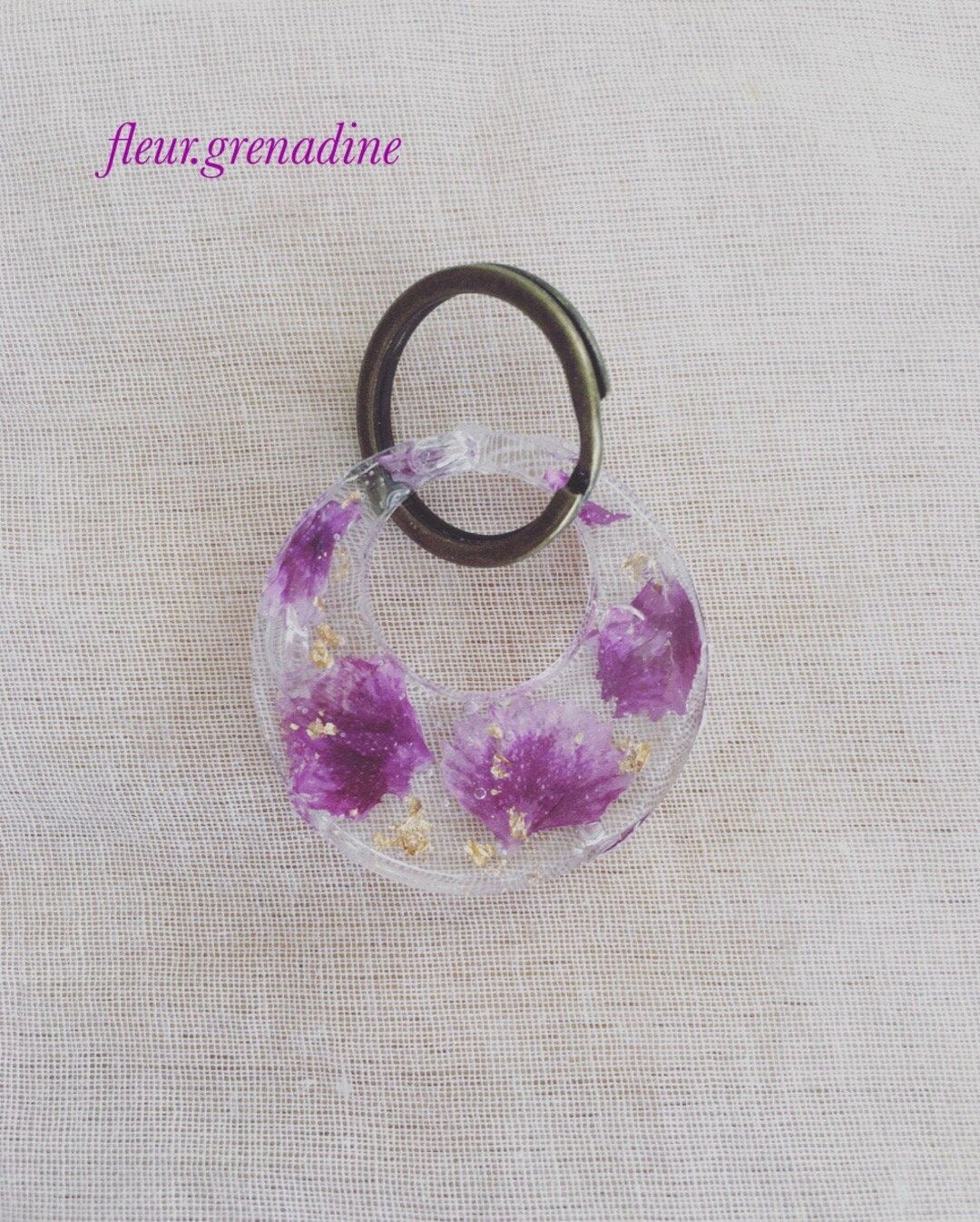 Carnation and Gold Leaf Key Ring - Etsy