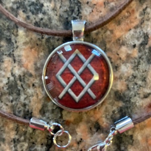 Gungnir Rune Symbol on a Brown Leather Cord - Etsy