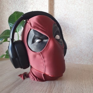 Deadpool Headset Stand - Office Desk Decor - Gaming Room Art ...