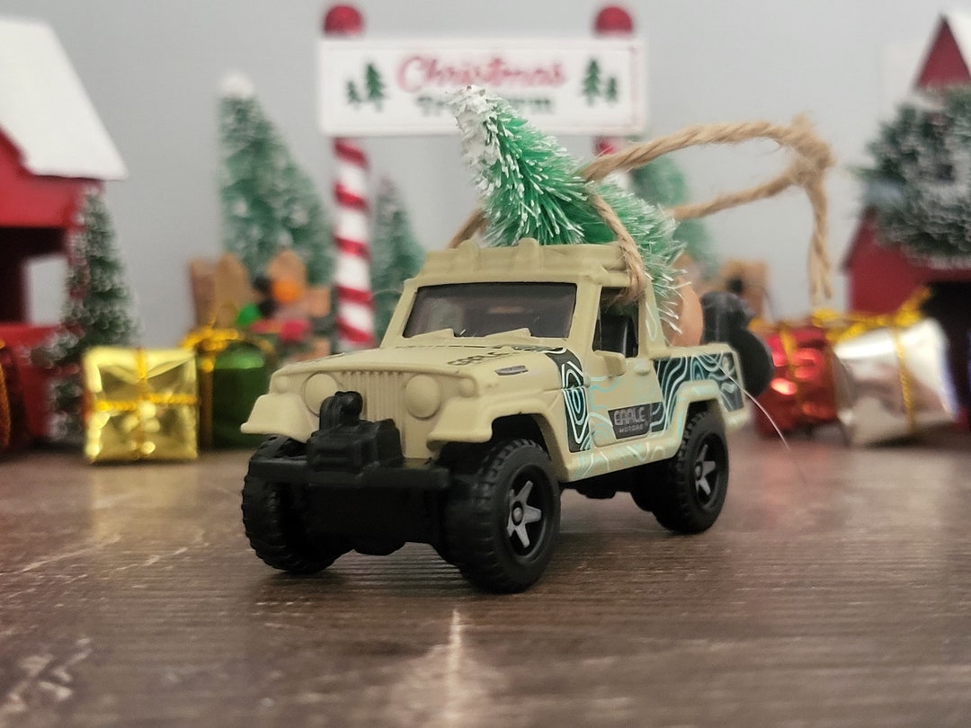Jeepster Commando Jeep Wrangler Christmas Ornament Miniature Christmas ...