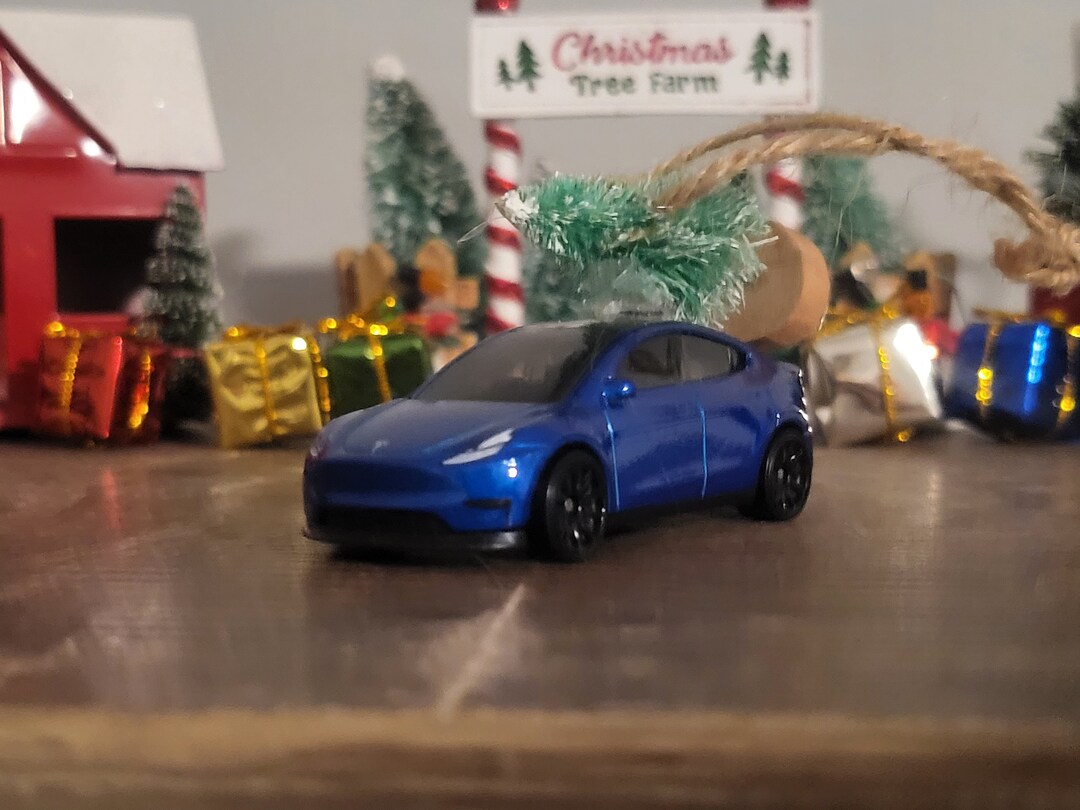 Tesla Model Y SUV Blue Christmas Ornament Minature Christmas - Etsy