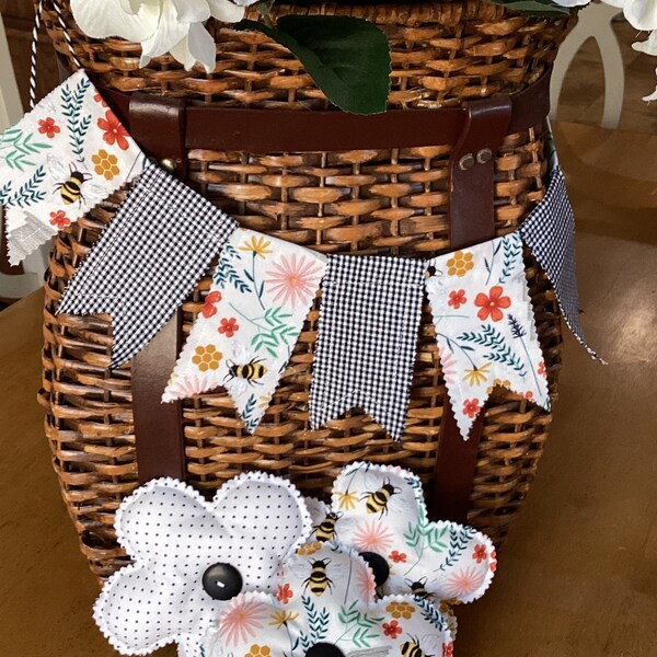 Honey Bee Decor - Etsy