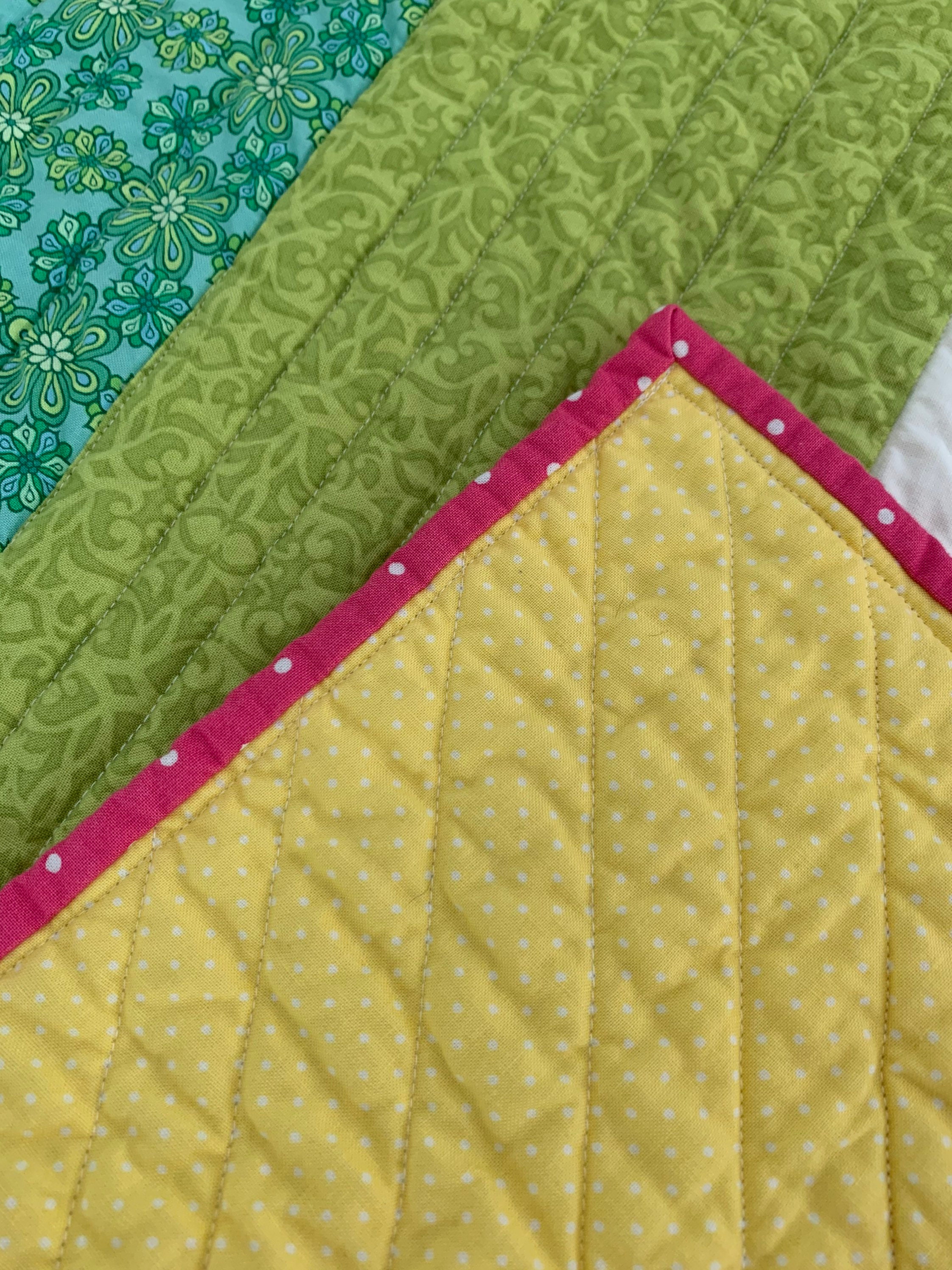 Bright Spring Quilt in Yellow, Pink and Green Fun Maypole Style Pattern ...