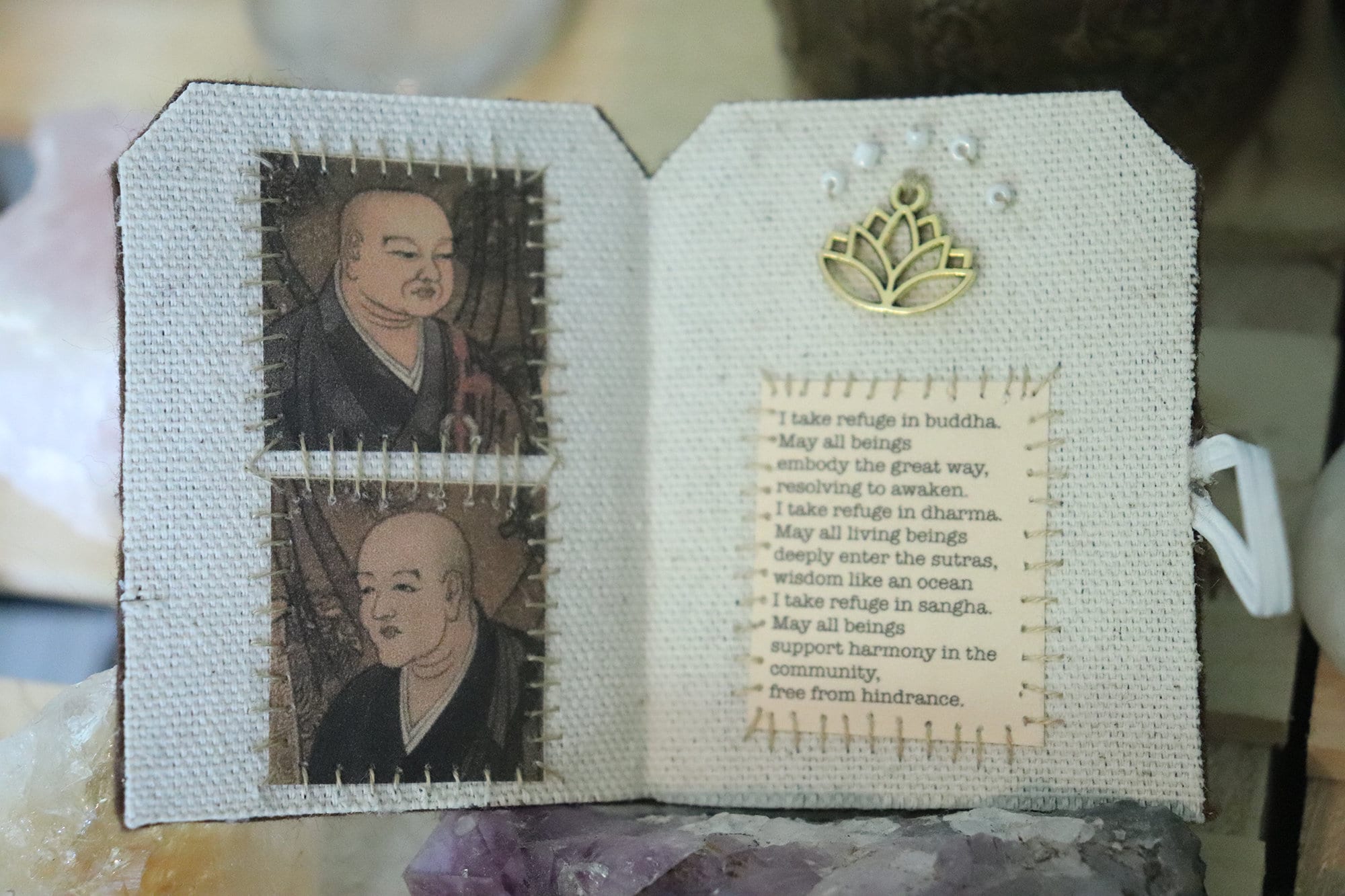 Zen Buddhist Pocket Oratory Three Jewels Diptych - Etsy