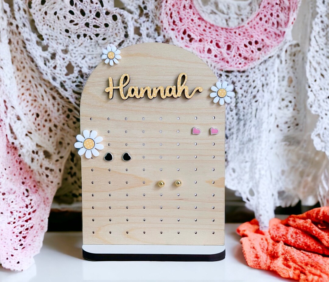 Earring Holder Stand With Personalized Name With Daisies - Etsy