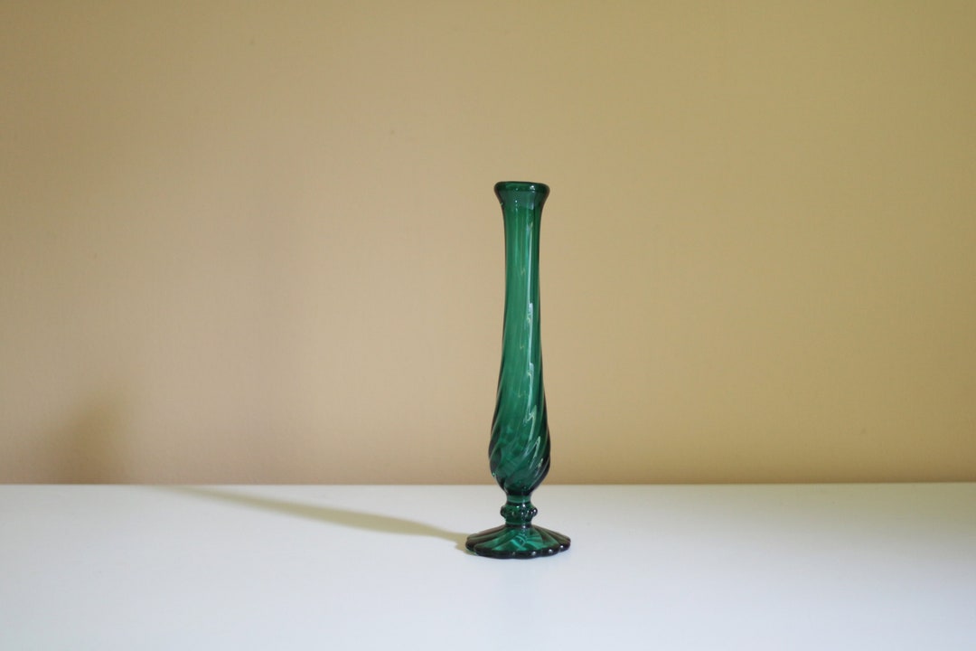Emerald Green Bud Vase Cute Quirky Eclectic Home Decor Build a Great ...