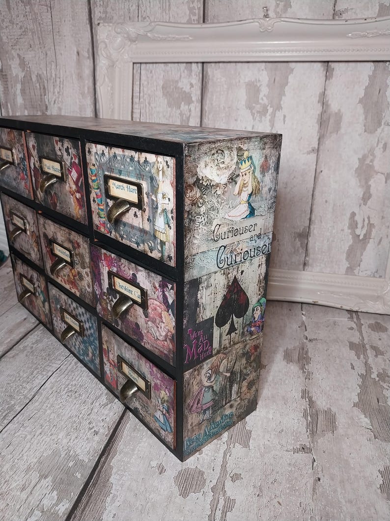 Alice in Wonderland Mini Chest of Drawers. Mad Hatter, White Rabbit ...