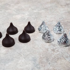 12 Fake Hersheys Kisses, Fake Chocolate, Fake Candy, Display Food, Fake ...