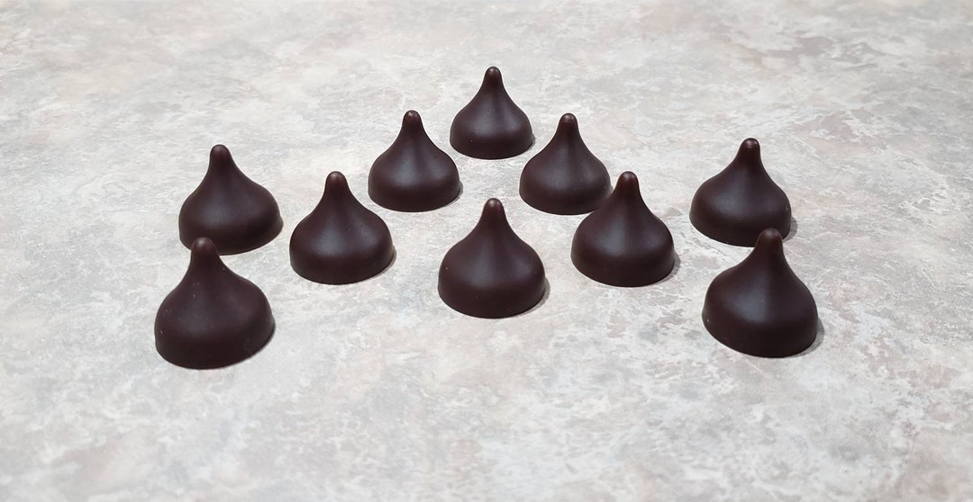 12 Fake Hersheys Kisses, Fake Chocolate, Fake Candy, Display Food, Fake ...