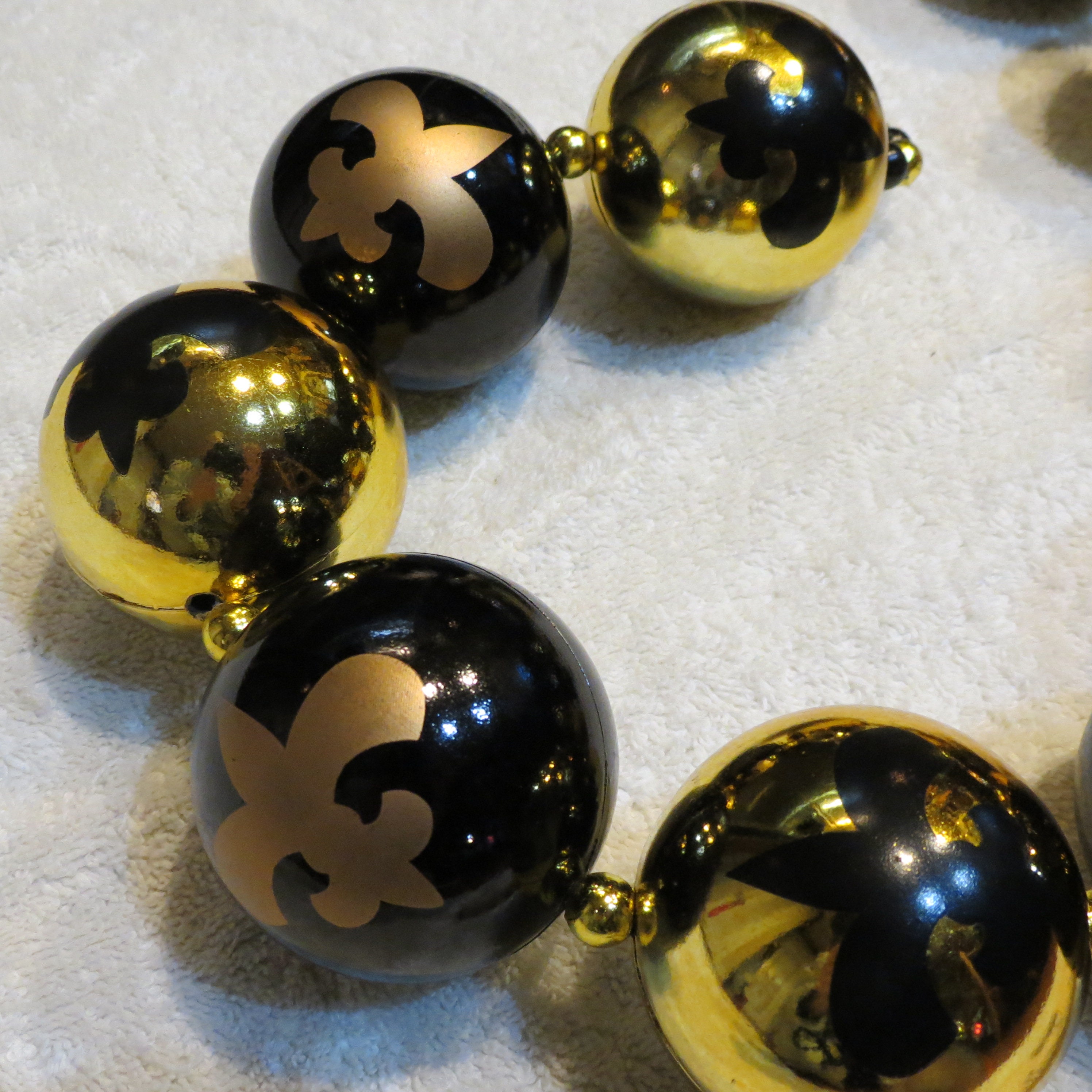 Black and Gold Plastic Necklace FREE SHIPPING - Etsy Australia