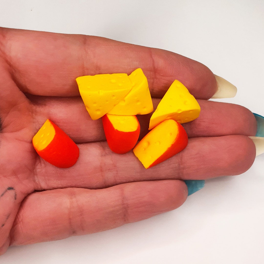 Dollhouse Cheese Slices - Miniature Cheese for Barbie Doll - Scale 1:6 ...
