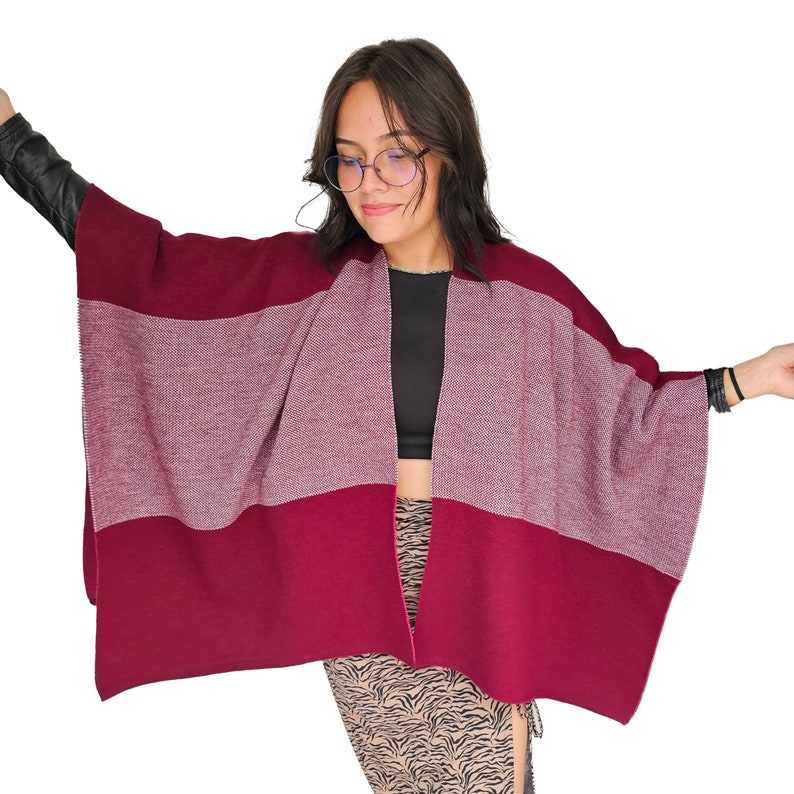 Cape, Poncho, Ruana, Wrap , Shawl Unique Designs Kinitted Supersoft One ...