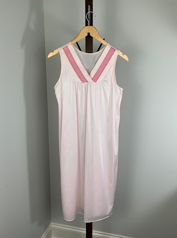 Vintage Undergarment Nightgown Slip In Pale Pink … Gem